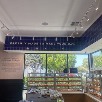 PARIS BAGUETTE - Updated September 2024 - 43 Photos & 28 Reviews - 4503 ...