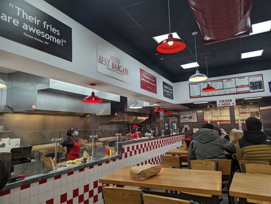 FIVE GUYS - Updated October 2025 - 211 Photos & 185 Reviews - 253 W ...