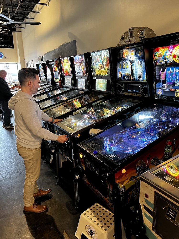 VERTIGO PINBALL - Updated June 2025 - 28 Photos & 33 Reviews - 322 West ...