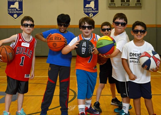 DRIBBL BASKETBALL - Updated November 2025 - 18 Photos - 200 E 87th St ...