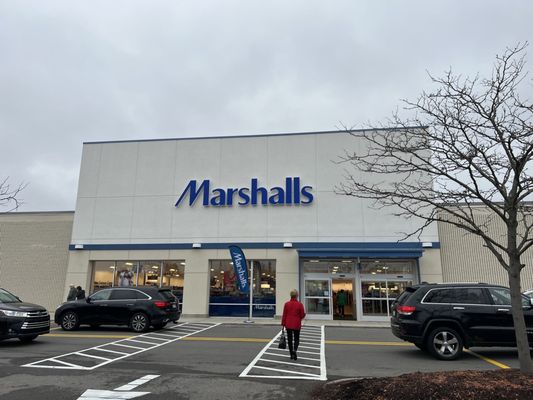 MARSHALLS - Updated December 2025 - 12 Reviews - 20111 Route 19 ...