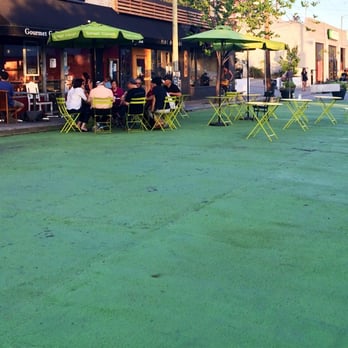 SUNSET TRIANGLE PLAZA - Updated September 2025 - 16 Photos - Griffith ...