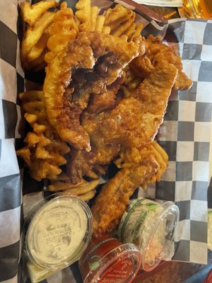 HANK’S BURGERS & FISH FRY - Updated May 2025 - 20 Photos & 26 Reviews ...