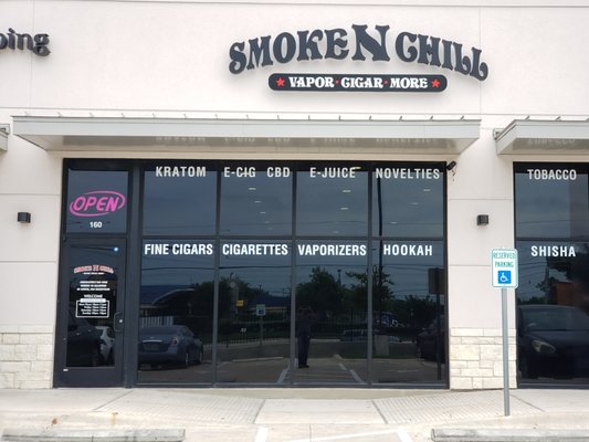 SMOKE N CHILL - Updated December 2025 - 28 Reviews - 1606 E Parmer Ln ...