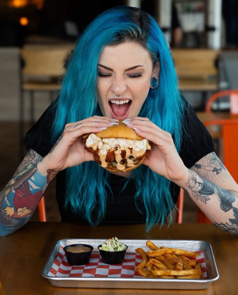 SMACKBIRD HOT CHICKEN - Updated August 2025 - 118 Photos & 105 Reviews ...