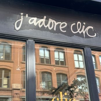 CLIC - Updated December 2025 - 39 Photos & 24 Reviews - 255 Centre St ...