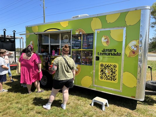 YULE FOREST - Updated October 2025 - 143 Photos & 38 Reviews - 3565 Hwy ...