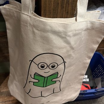 FIRESIDE BOOK SHOP - Updated September 2025 - 50 Photos & 25 Reviews ...