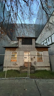 EDITH MACEFIELD’S HOUSE - Updated December 2025 - 80 Photos & 41 ...