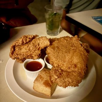 THE COMMODORE - Updated December 2025 - 423 Photos & 677 Reviews - 366 ...