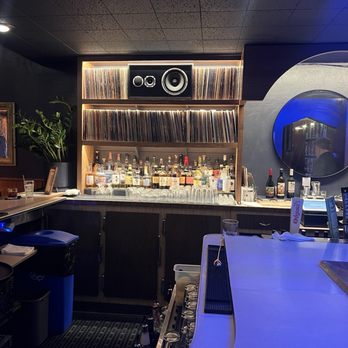 THE WIGGLE ROOM - Updated December 2025 - 28 Photos & 17 Reviews - 2988 ...