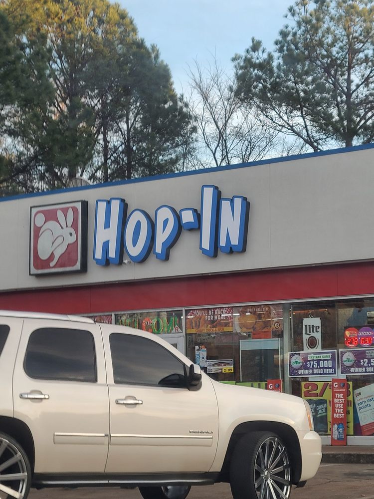 HOP-IN - Updated July 2025 - 2025 E Shelby Dr, Memphis, Tennessee ...