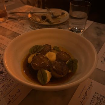 EYVAL - Updated December 2025 - 944 Photos & 239 Reviews - 25 Bogart St ...