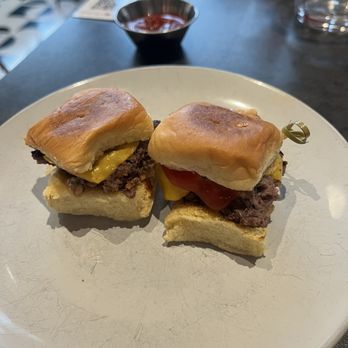 GHOSTBURGER - Updated October 2025 - 25 Photos - 1700 N Moore St ...