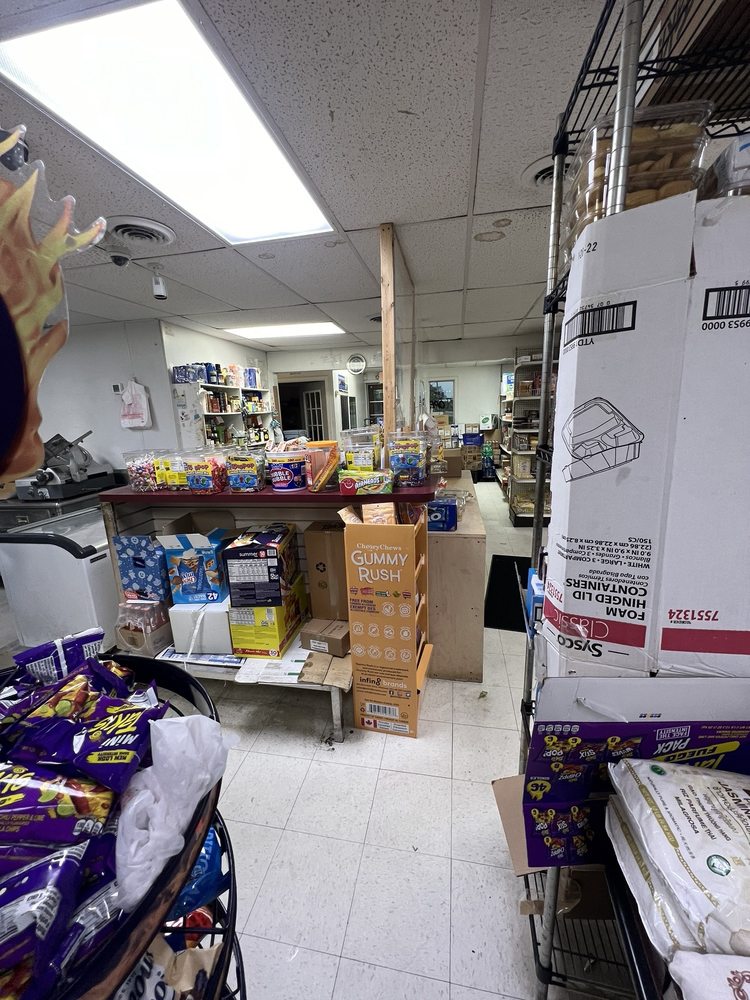 MARWO FOOD MARKET - Updated May 2025 - 28 Photos - 1352 3rd Ave SE ...