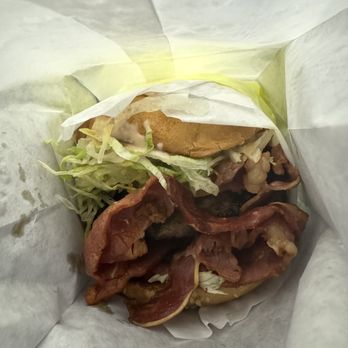 THE LUCKY GREEK - Updated December 2024 - 197 Photos & 358 Reviews ...