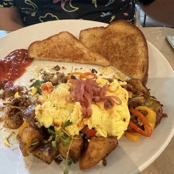 BISTRO 76 CAFE & CATERING - Updated February 2025 - 627 Photos & 443 ...