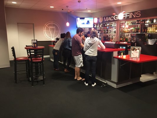 MACGUFFIN’S BAR & LOUNGE - Updated January 2026 - 15 Photos & 10 ...