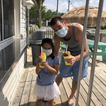 SNOASIS - Updated October 2025 - 47 Photos & 53 Reviews - 6 E Padonia ...