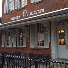 1812 FOOD & SPIRITS - Updated October 2025 - 74 Photos & 89 Reviews ...