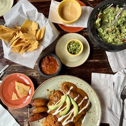 ZOCALO - Updated December 2025 - 600 Photos & 596 Reviews - 187 10th St ...