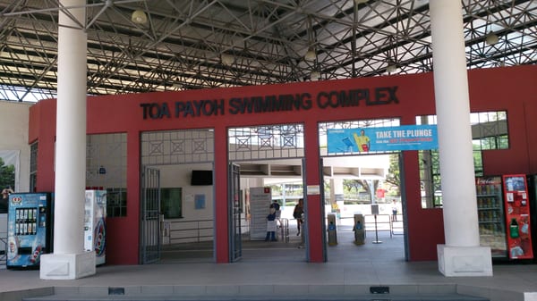 TOA PAYOH SWIMMING COMPLEX - Updated May 2024 - 10 Photos - 301 Toa ...