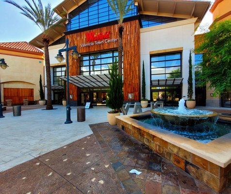 VALENCIA TOWN CENTER - Updated September 2024 - 352 Photos & 273 ...