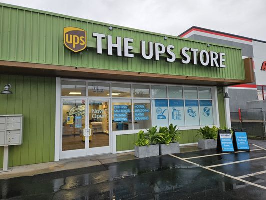 THE UPS STORE - Updated October 2025 - 30 Photos - 94-830 Moloalo St ...