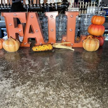 10 TORR DISTILLING AND BREWING - Updated May 2025 - 569 Photos & 234 ...