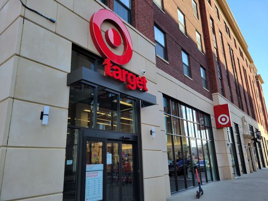 TARGET - Updated December 2025 - 12 Photos & 10 Reviews - 1892 N High ...