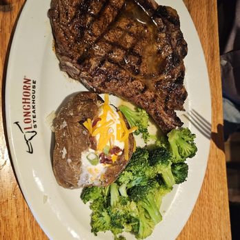 LONGHORN STEAKHOUSE - Updated December 2025 - 66 Photos & 69 Reviews ...