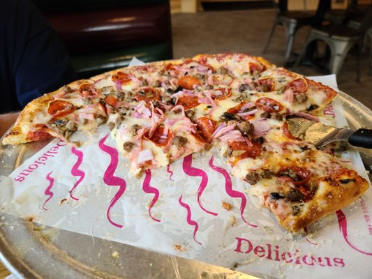 THE ANGRY OVEN - Updated August 2025 - 26 Photos & 17 Reviews - 2570 ...