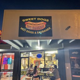 SWEET DOGS - Updated July 2025 - 858 Photos & 755 Reviews - 4749 SW 8th ...