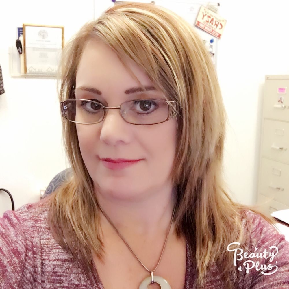 VICKI G HAIR SALON & DAY SPA - Updated August 2025 - 180 11th St SE ...