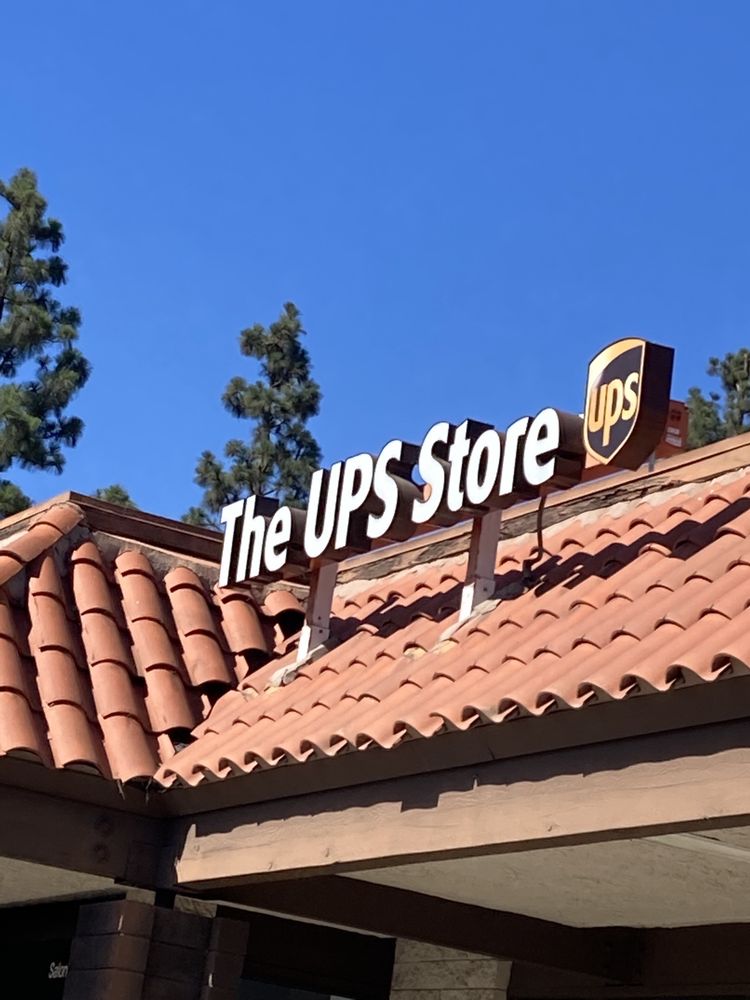 THE UPS STORE - 62 Reviews - 17853 Santiago Blvd, Villa Park, CA - Yelp