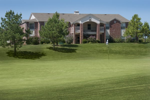 THE LINKS AT CADRON VALLEY APARTMENTS - Updated December 2025 - 96 ...