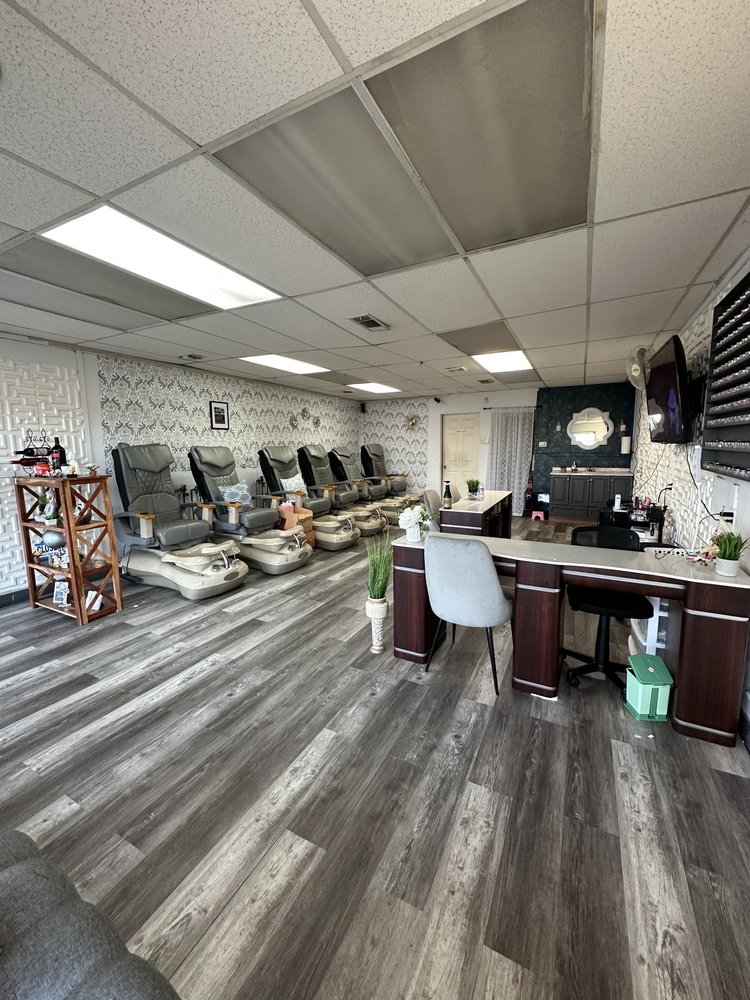 PRO BEAUTY NAILS - Updated October 2024 - 45 Photos & 14 Reviews ...