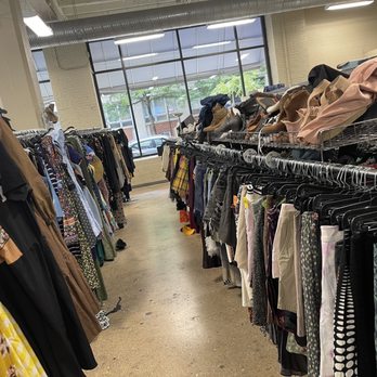 GOODWILL STORE & DONATION CENTER - Updated November 2025 - 67 Photos ...