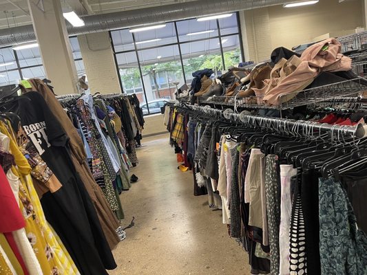 GOODWILL STORE & DONATION CENTER - Updated November 2025 - 67 Photos ...