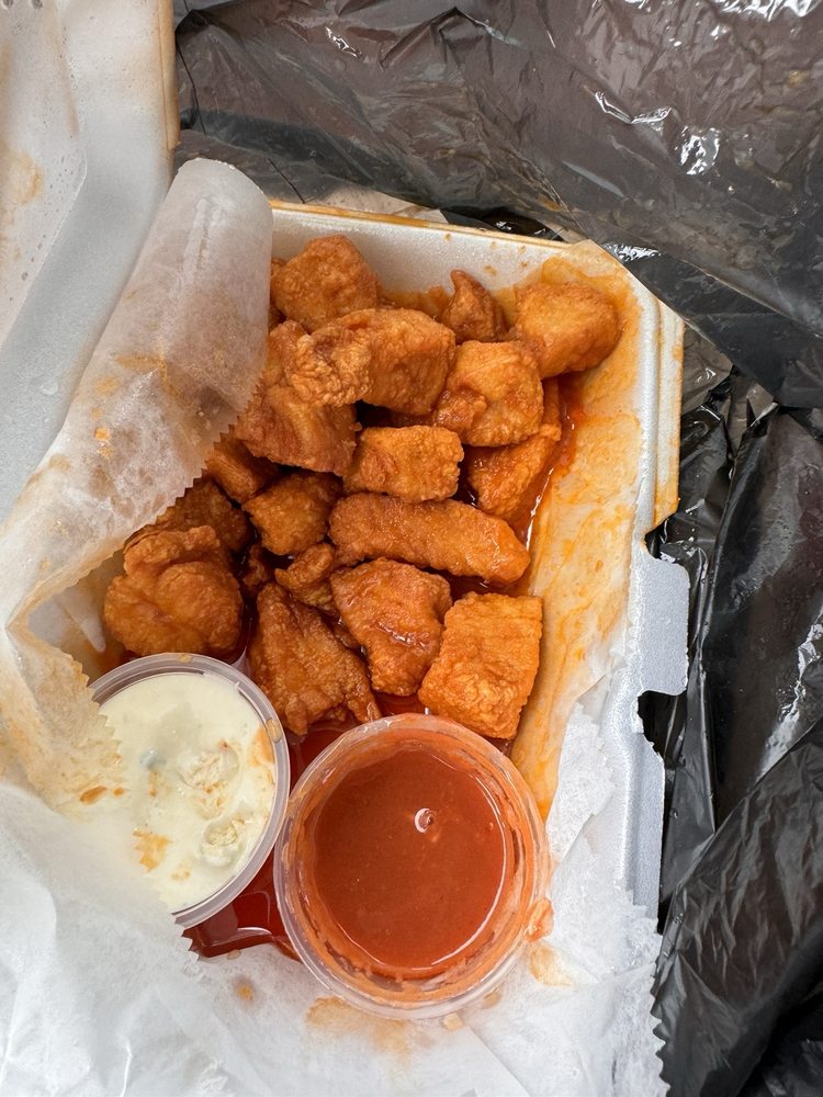 ORIGINAL PIZZA ON DRINKER - Updated October 2024 - 3025 Pittston Ave ...