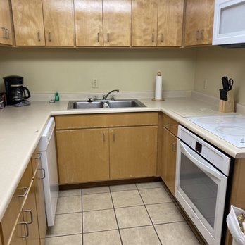 THE ANGELO INN - Updated January 2026 - 54 Photos & 32 Reviews - 313 E ...