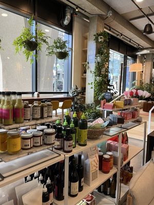 THE SHOP BY PORTER - Updated October 2025 - 147 Photos & 37 Reviews ...