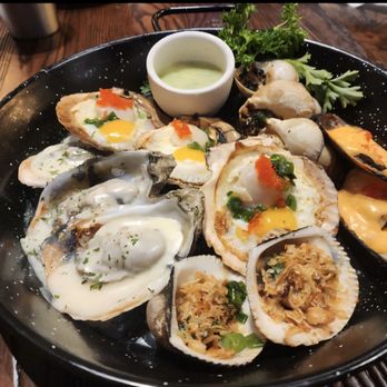 HEM KITCHEN AND BAR - Updated October 2025 - 1734 Photos & 379 Reviews ...