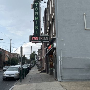 TERMINI BROS BAKERY - Updated July 2024 - 457 Photos & 427 Reviews ...
