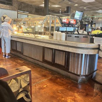 CATFISH COVE - Updated January 2026 - 73 Photos & 124 Reviews - 405 N ...