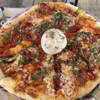 CHATTY’S PIZZERIA - Updated August 2024 - 72 Photos & 72 Reviews ...