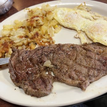 LOUIS’ DINER - Updated July 2024 - 62 Photos & 146 Reviews - 1500 W ...