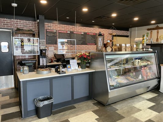 THE STUFFED ROOSTER - Updated November 2024 - 60 Photos & 56 Reviews ...