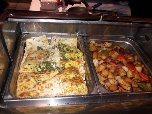 ASHTON FAMILY RESTAURANT - Updated December 2024 - 307 Photos & 401 ...