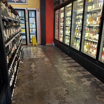 WHIP IN - Updated December 2025 - 521 Photos & 782 Reviews - 1950 S Ih ...